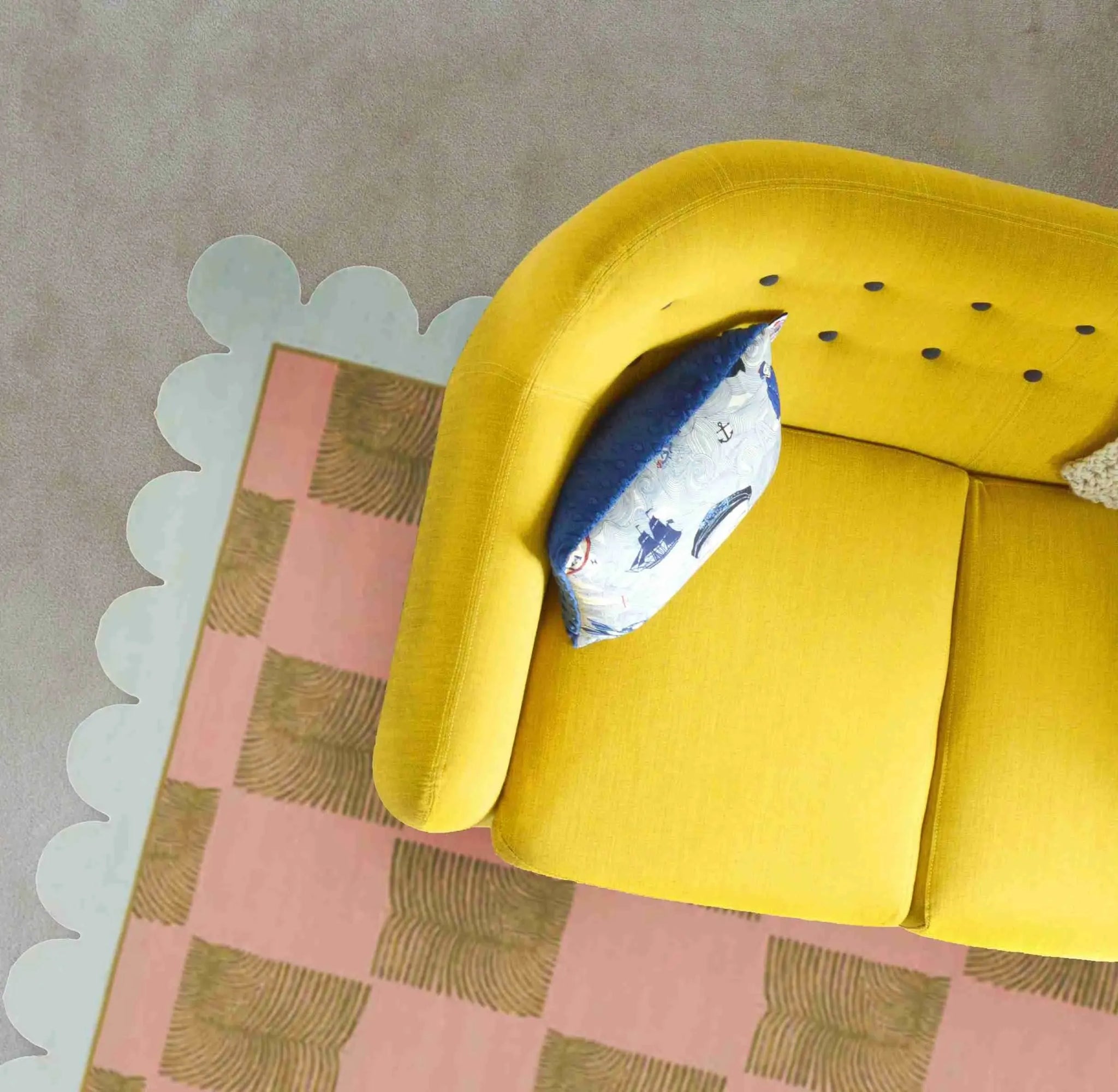 Scalloped Leaf Checker Pastel Hand Tufted Rug | MAIA HOMES