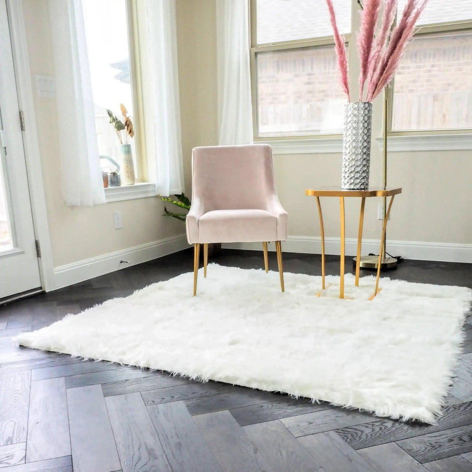 Rugs | MAIA HOMES
