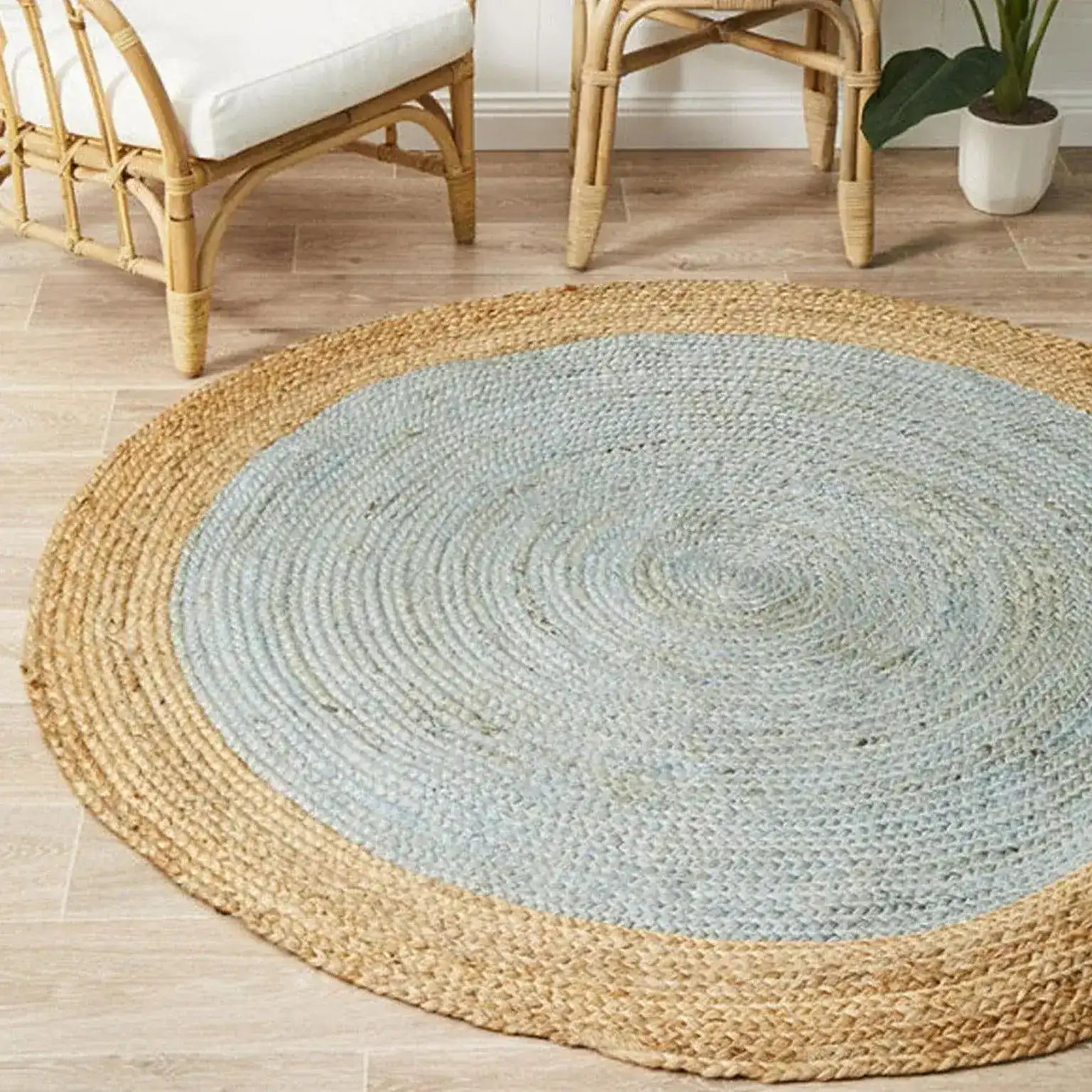 Gray Round Jute Rug | MAIA HOMES