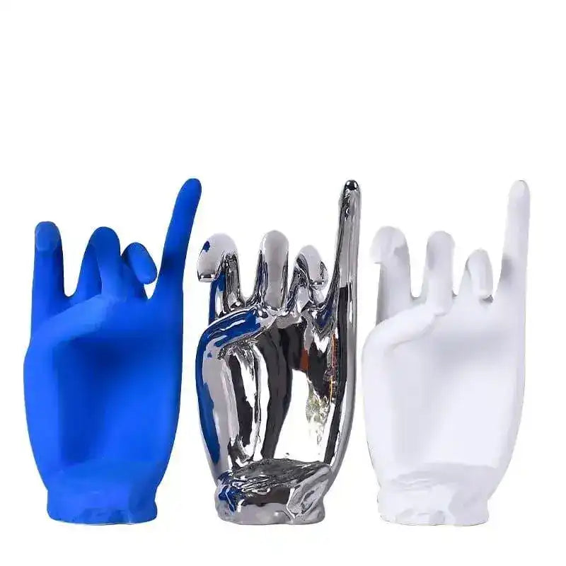 Matte Ceramic Face Finger Statue | Maia Homes – MAIA HOMES